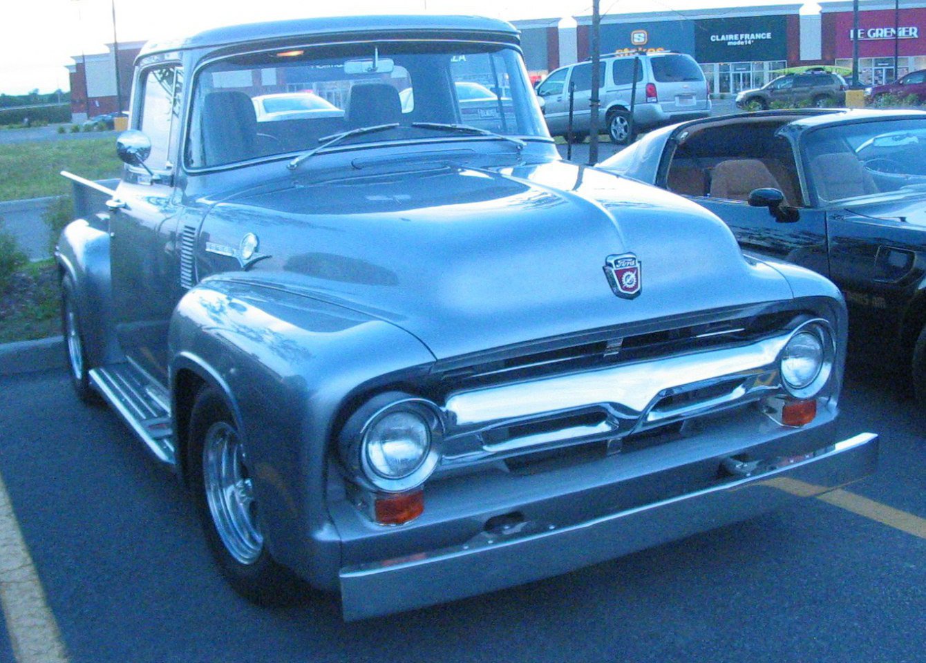 Ford F-Series F-100 II 3.6 223 Six (133 Hp) Automatic